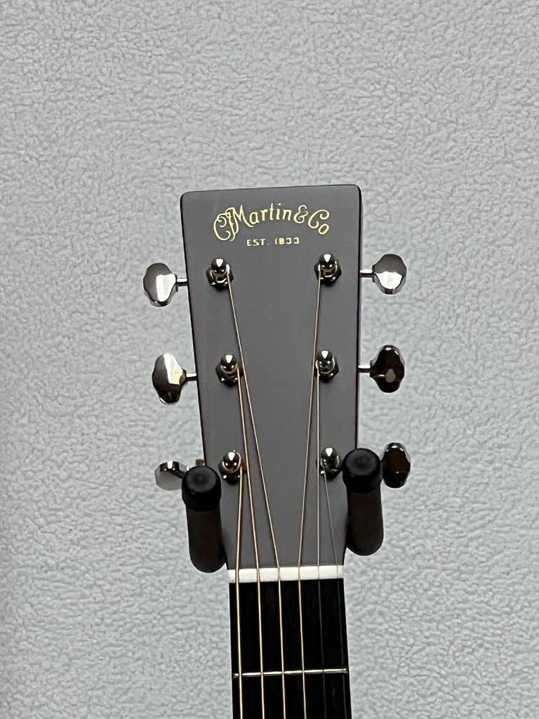 Martin D-18 SN:2732903 – Strings & Things Music LLC